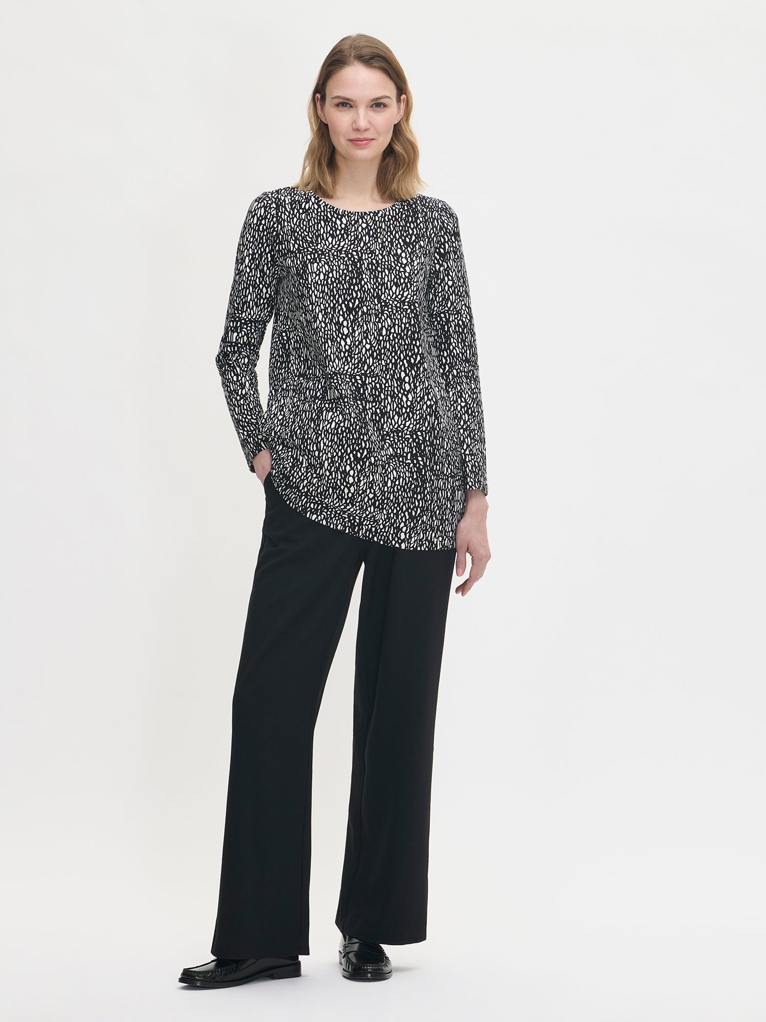 RAKU Women's Patterned Black-White Tunic | Nanso